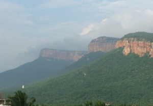Sri Venkateswara Swamy Temple, Tirupati, Tirumala - Tirupati Package ...
